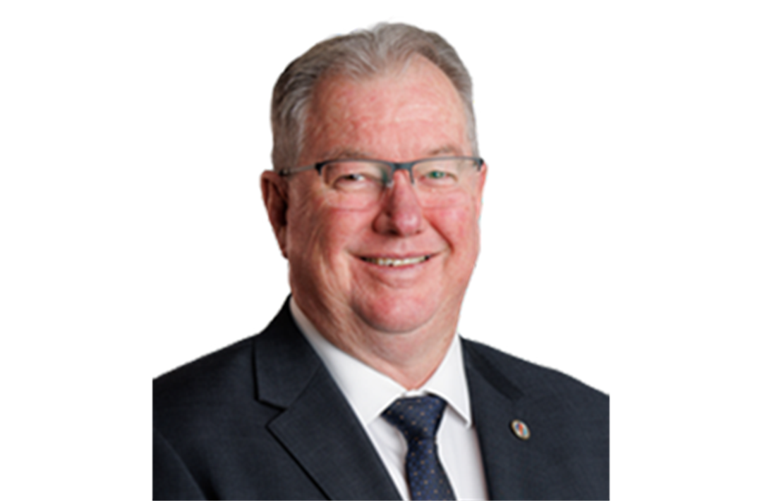 Mayor Peter Flannery - LGAQ - CONNECT . INNOVATE . ACHIEVE