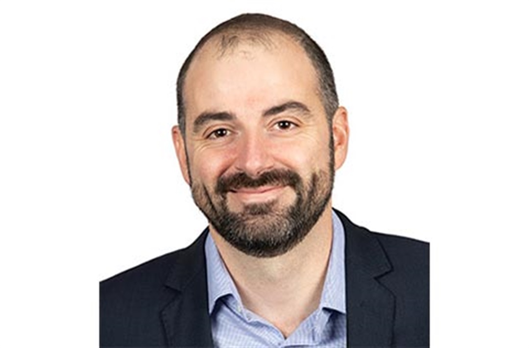 Darren Leckenby - LGAQ - CONNECT . INNOVATE . ACHIEVE